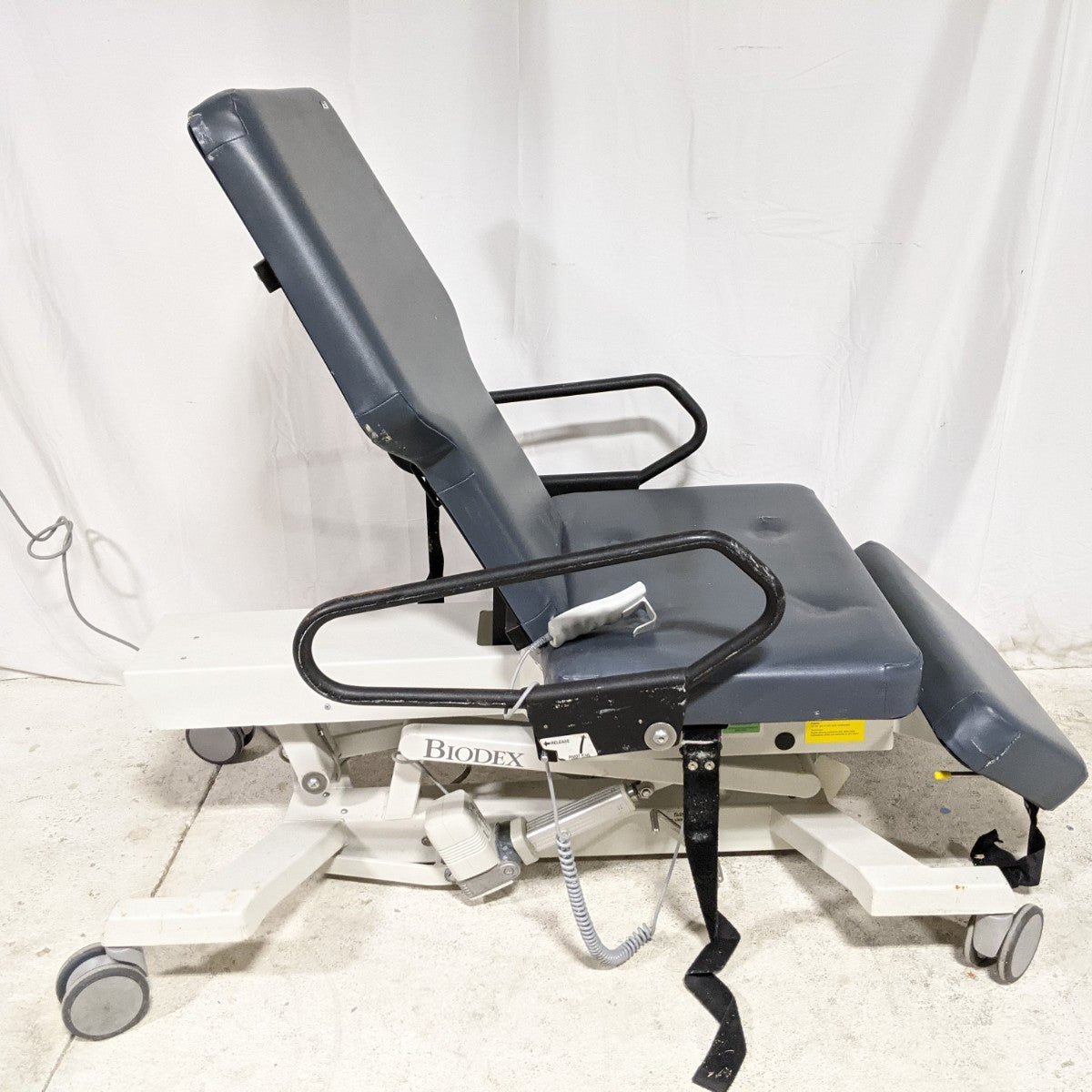 Biodex 058-720 Ultrasound Pro Table with Hand Control #2 – MED.equipment