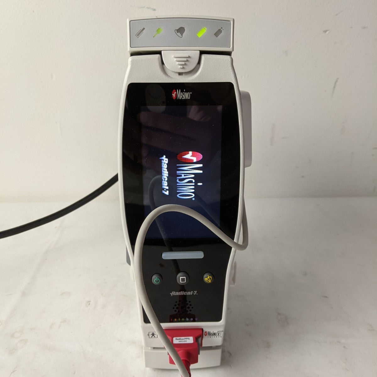 Masimo Radical 7 Rainbow Pulse Oximeter w/ Docking Station | MFG 2020 ...